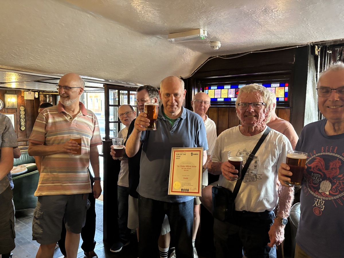 Pub of the year award regained by The Mitre as Barnet’s real ale ...