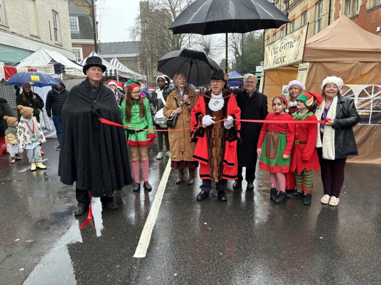 Fun-packed day promised for Barnet Christmas Fayre with a magic show a ...