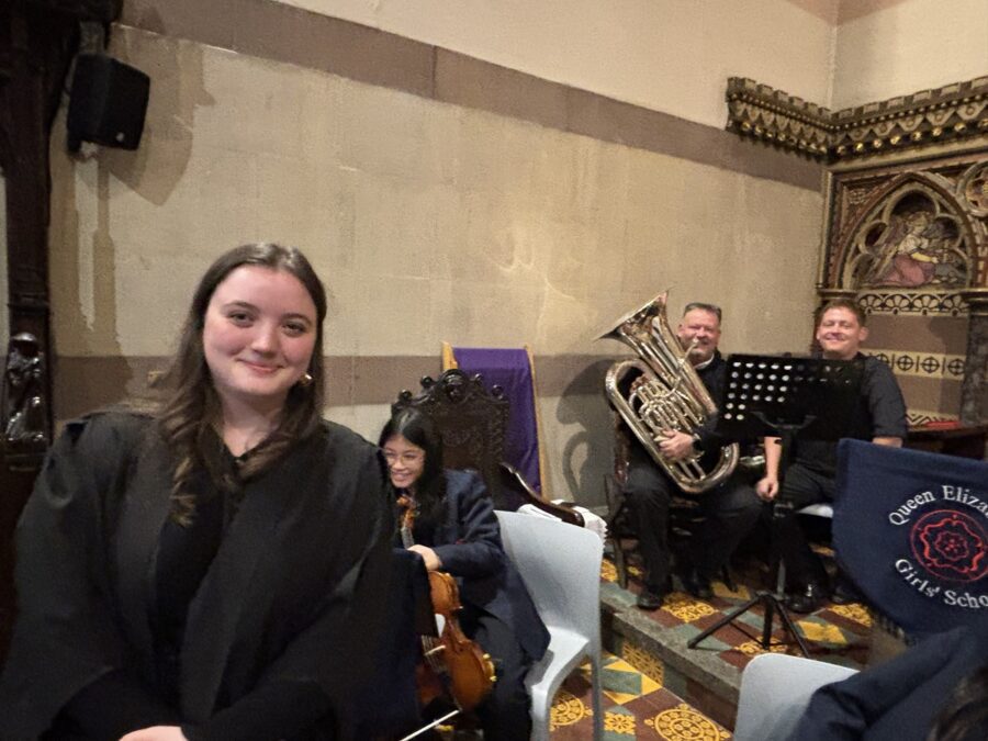 Borehamwood Brass players join choirs and orchestra for Christmas carol ...